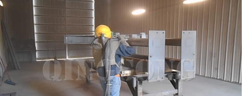 Industrial Sandblasting Room - QINGDAO QINGGONG MACHINERY CO., LTD.